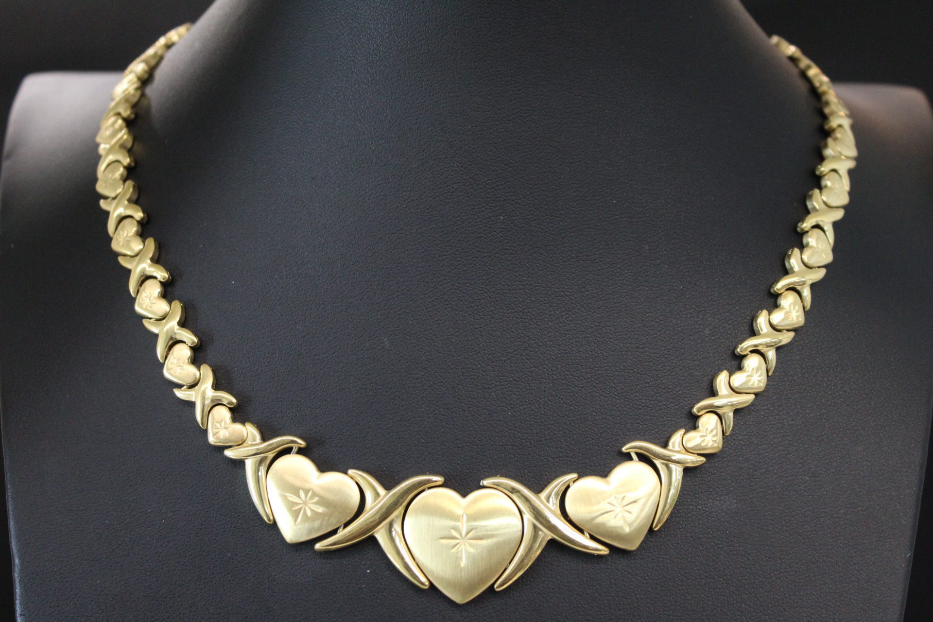 Heart Choker Necklace Set - CWC Shop
